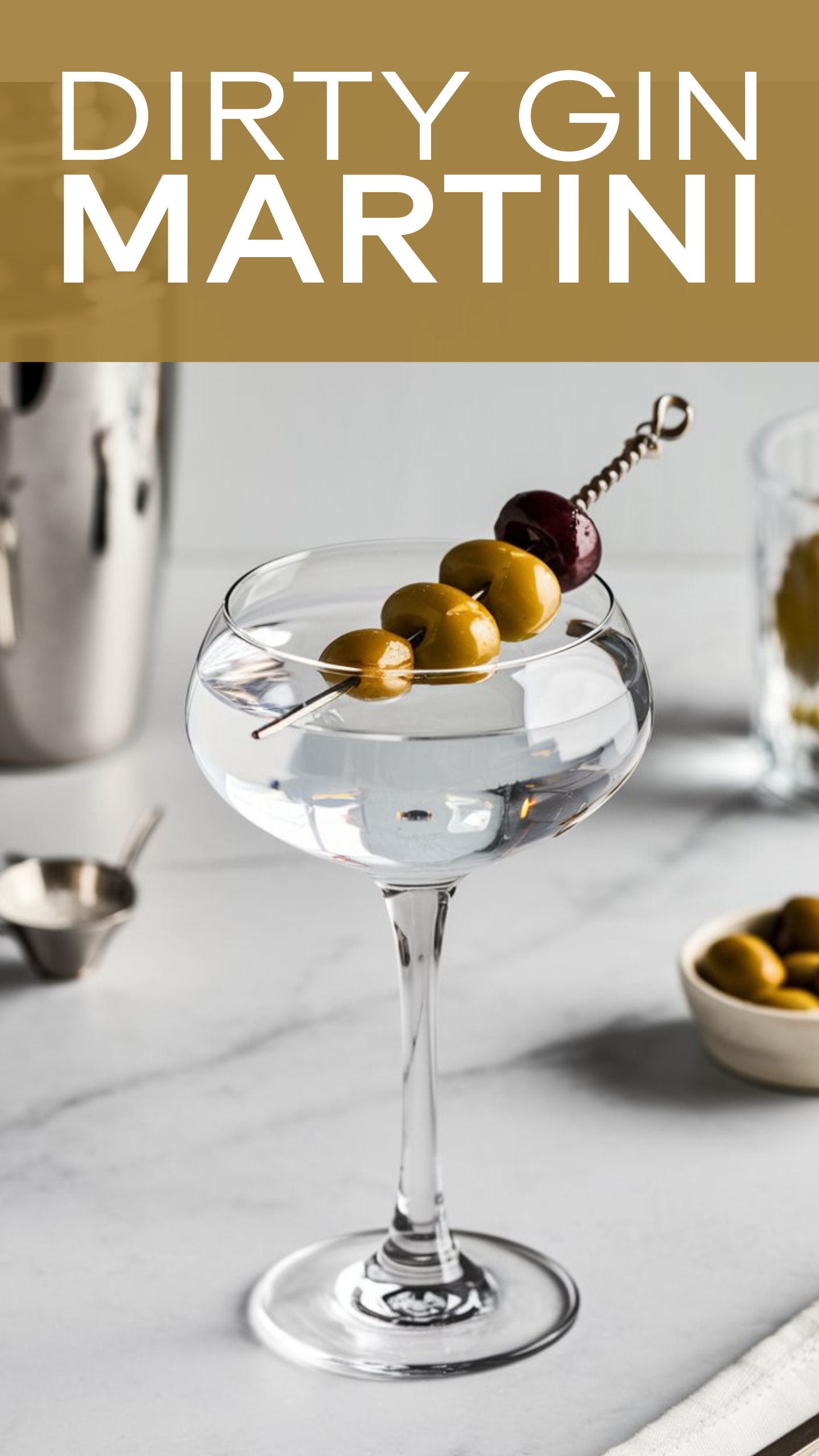 The Ultimate Dirty Gin Martini: A Bold Cocktail Adventure! - The Recipe Bar